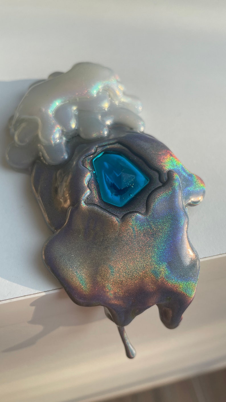 Dripping Shelf and Desk Decoration Crazy & Futuristic Design Silver ...