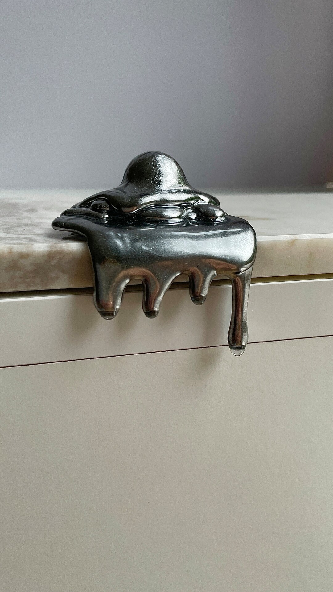 Dripping Shelf and Desk Decoration, Crazy & Futuristic Design, Medium ...