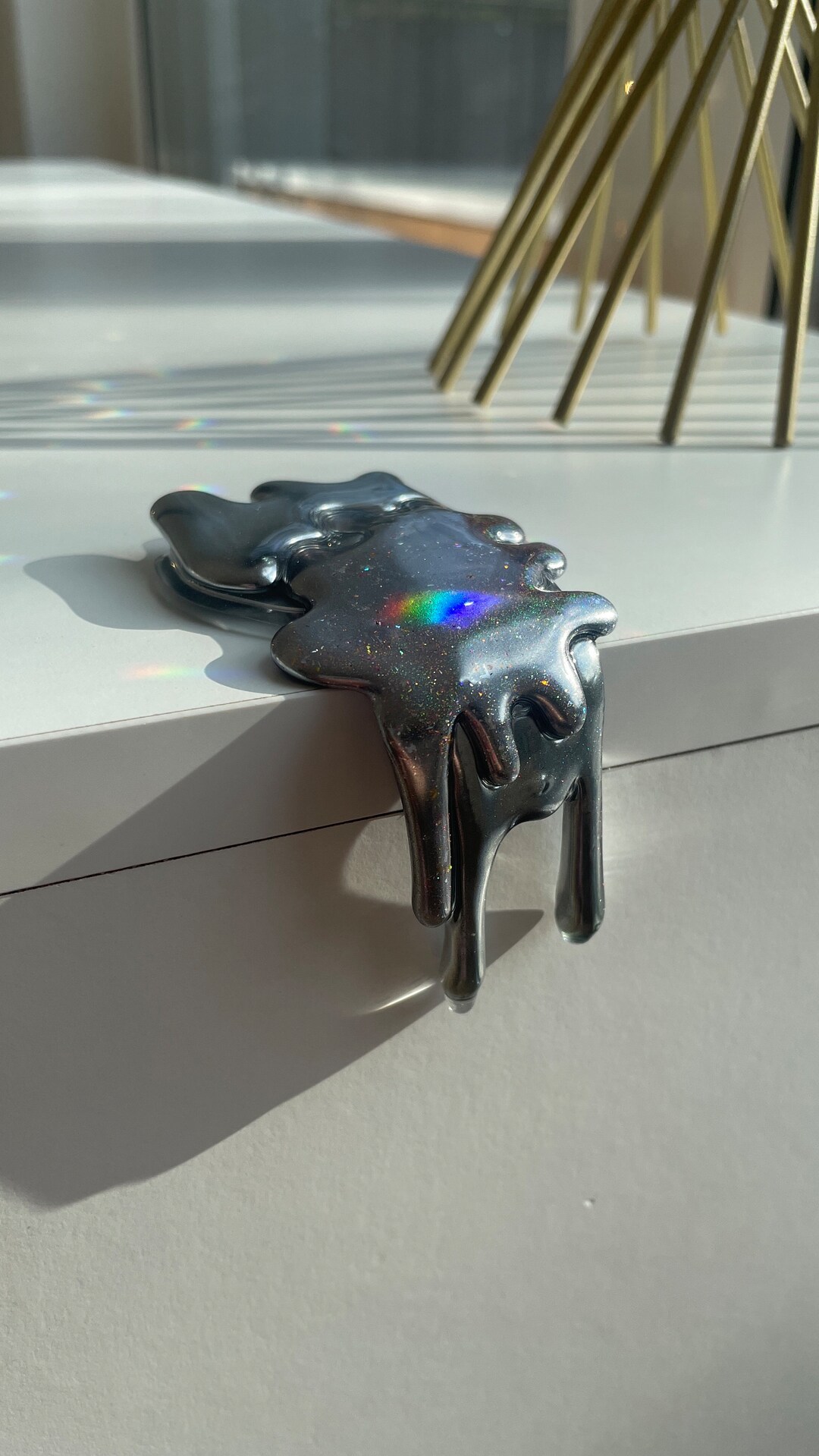 Dripping Shelf and Desk Decoration Crazy & Futuristic Design Silver ...