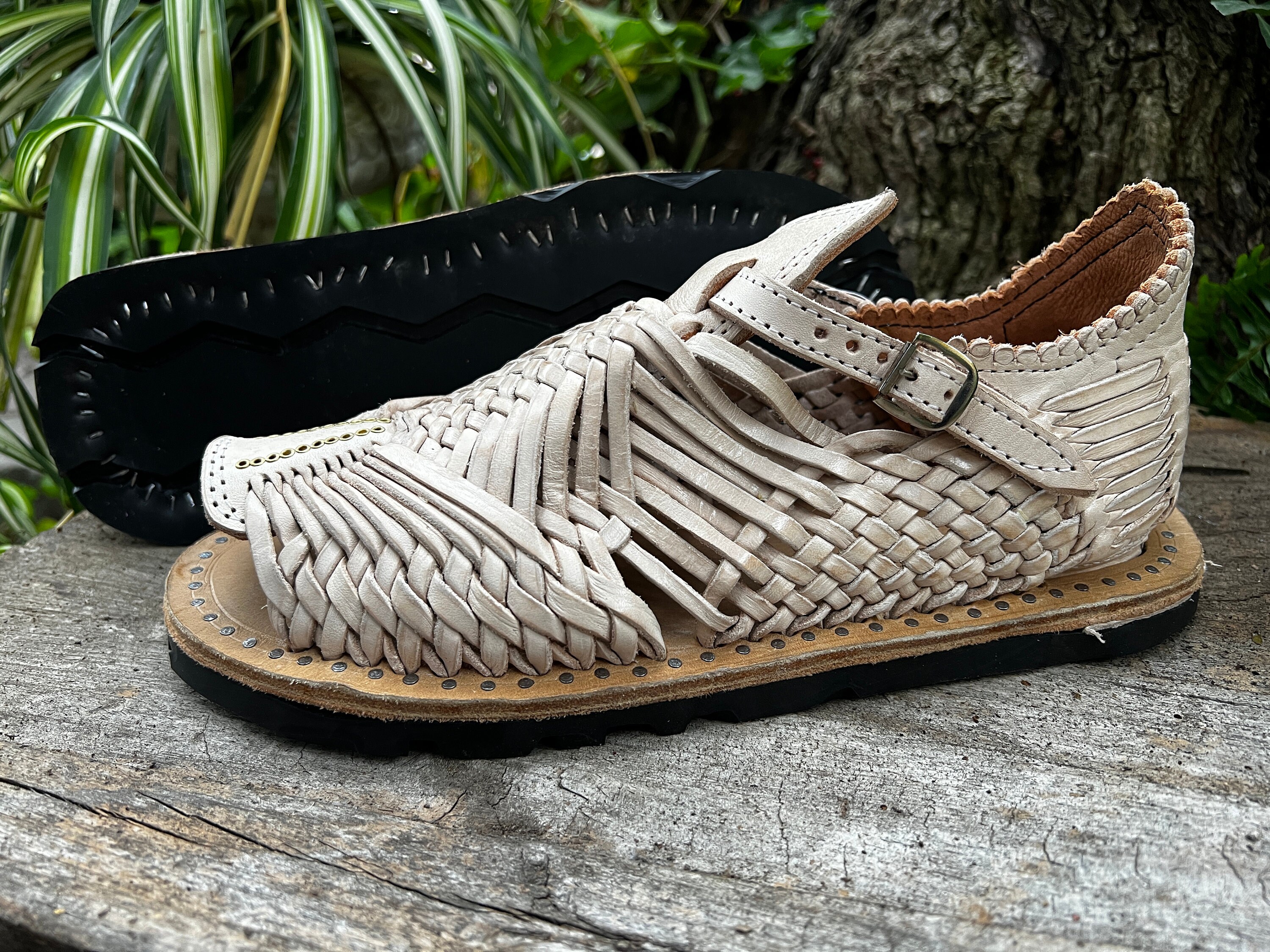 HUARACHE CIEN CLAVOS Retro Natural Alex limited Edition ''acme ...