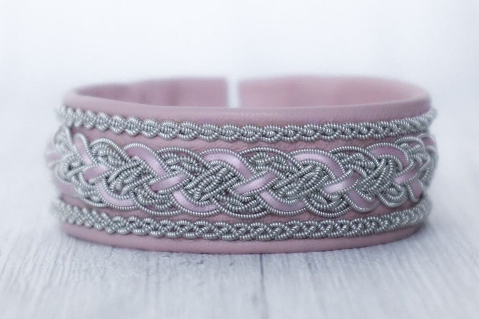 Leather Bracelet Making Supplies, Sami Bracelet Kit, Sewing Kit for ...