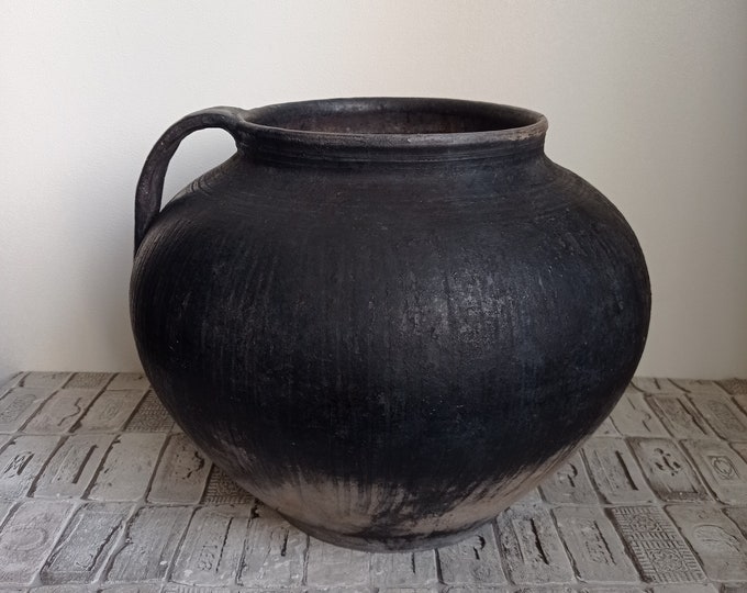 Vintage Black Clay Pot, Old Large Clay Pot, Wabi Sabi Vessel, Rustic ...