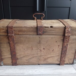 Large Rustic Storage Chest, Antique Wooden Big Stroage Chest Box ...
