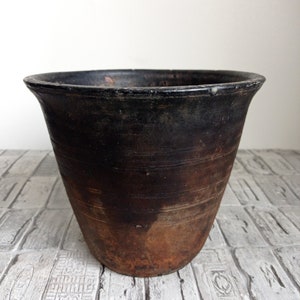 Vintage Clay Pot, Old Baking Pot, Rustic Vase, Old Black Clay Planter ...