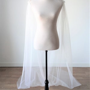 Wedding Cape Veil, Viking Wedding, Pagan Wedding Dress Cape, Natural ...