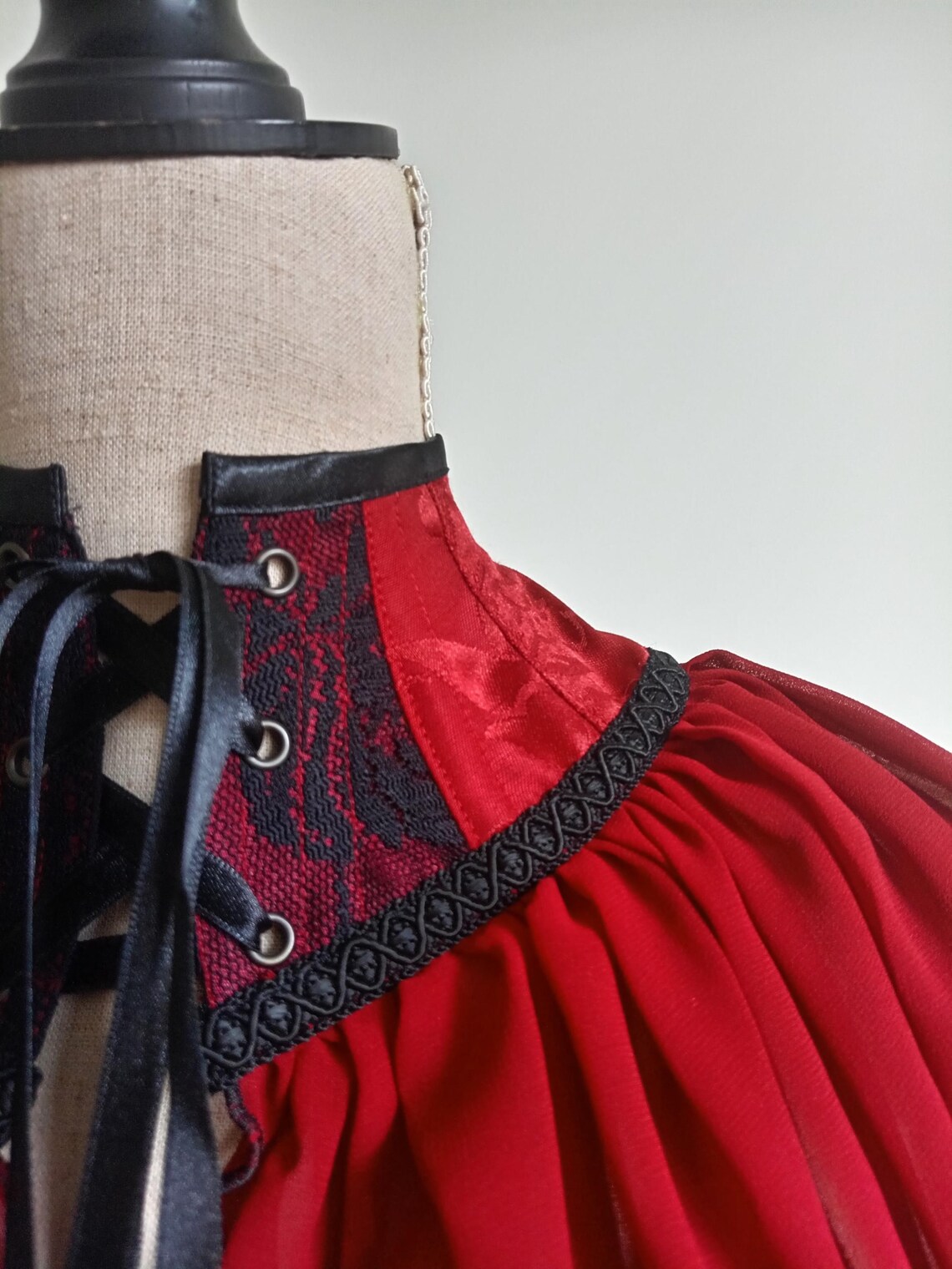 Vampire Halloween Costume Red Sheer Chiffon Cape Gothic Cloak High Neck ...