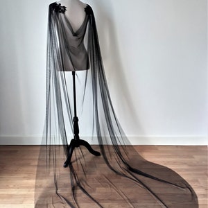 Wedding Cape Veil, Viking Wedding, Pagan Wedding Dress Cape, Natural ...