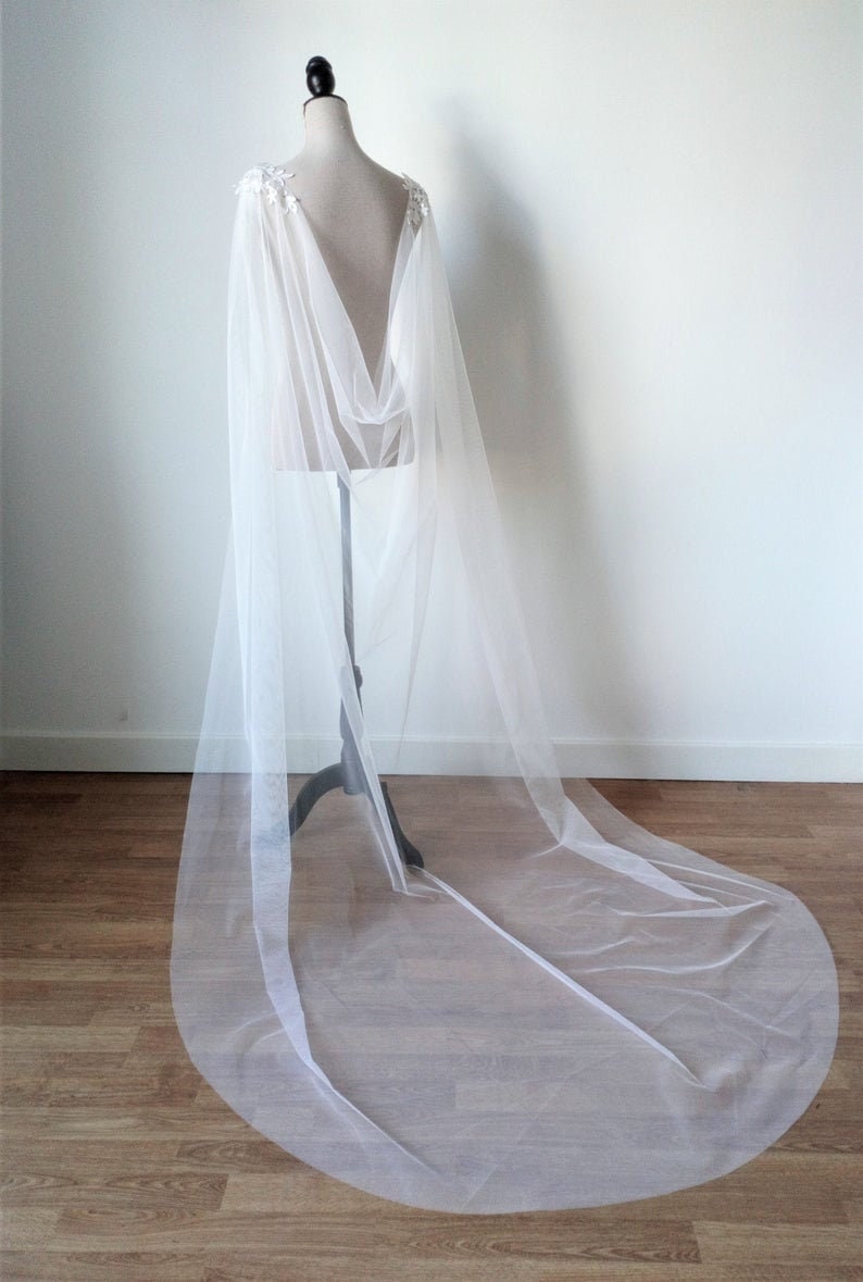 Wedding Cape Veil, Viking Wedding, Pagan Wedding Dress Cape, Natural ...