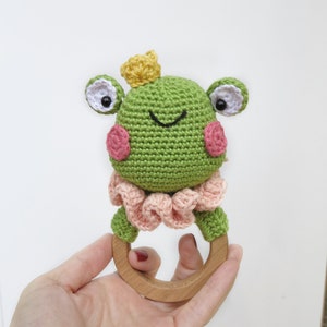 Crochet Pattern Frog Baby Rattle, Amigurumi Teether Pattern, Crochet ...