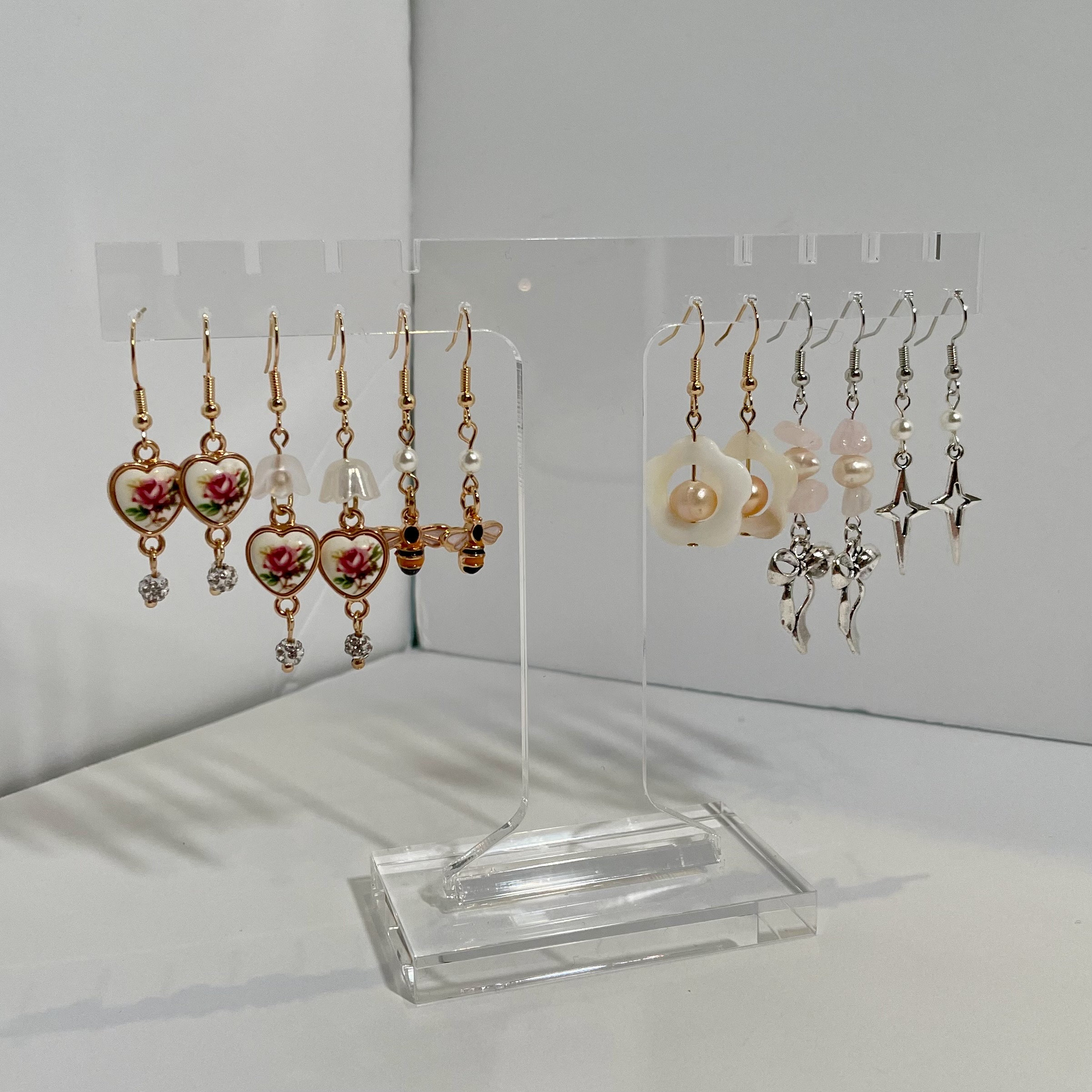 Coquette Dangle Earrings! Coquette Room Decor, Coquette Clothing ...