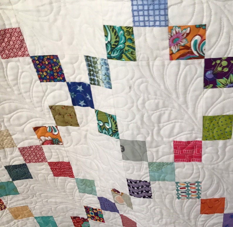 9 Patch Quilt in Bright Colors With a Cream Background Irish Chain - Etsy