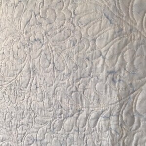 9 Patch Quilt in Bright Colors With a Cream Background - Irish Chain - Etsy