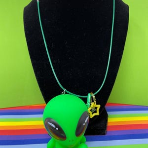 Alien Friend Necklace - Etsy