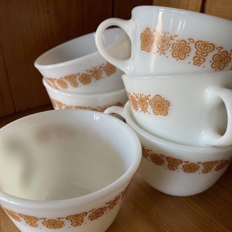 Pyrex Butterfly Gold Milk Glass Cups - Set of 6 - Vintage - Etsy