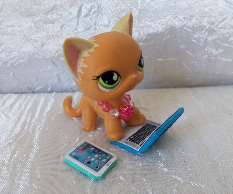 Littlest Pet Shop LPS Lot of 11 Custom Accessories iPad Computer ...