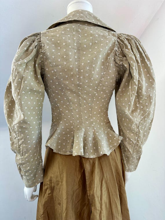 Antique Victorian 1890s Sage Green Calico Jacket Blou… - Gem