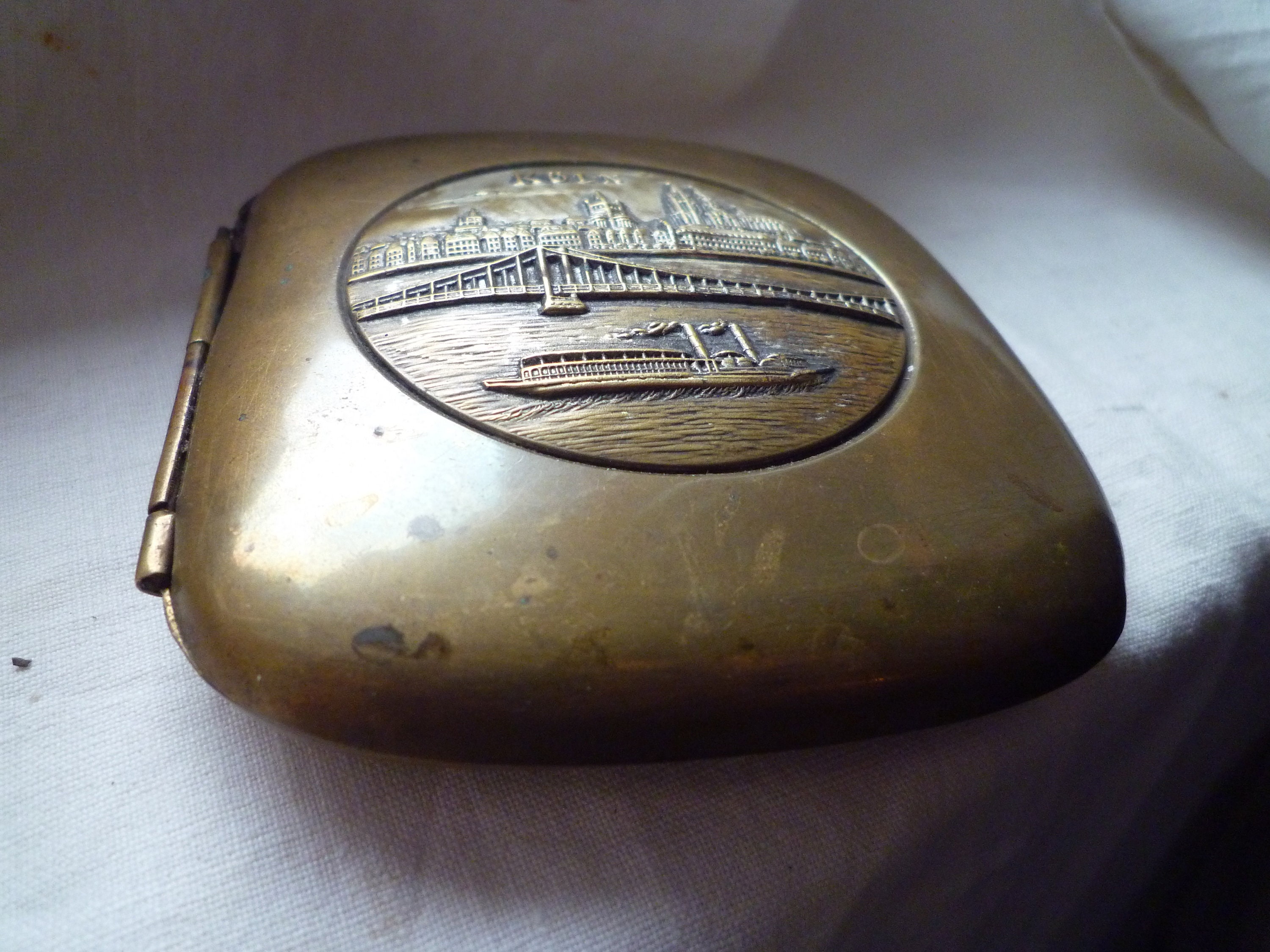 Old Cigarette Box, Early 20th Century, Decorated With the City of ...