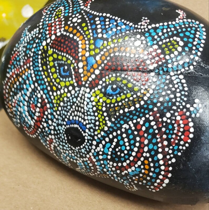 Wolf Rock Art - Etsy