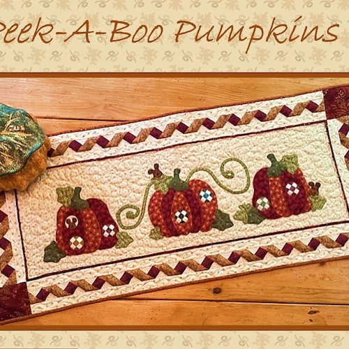 Peek-a-boo Pumpkins Table Topper | Etsy