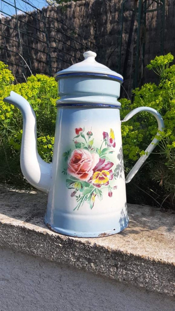Home & Living Kitchen & Dining 1930s Shabby Chic enamel coffee maker ...