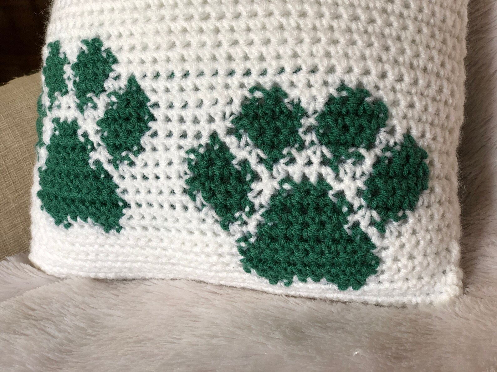 Home Paw Print Crochet Pillow Pattern - Dog Lovers Crochet Pattern ...