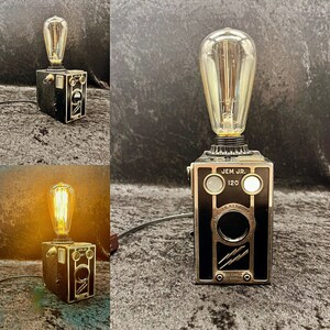 Early 1940s Vintage Box Camera With Edison Bulb - Etsy