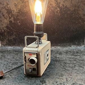 Vintage 1958 8mm Camera Lamp With Classic Edison Bulb - Etsy