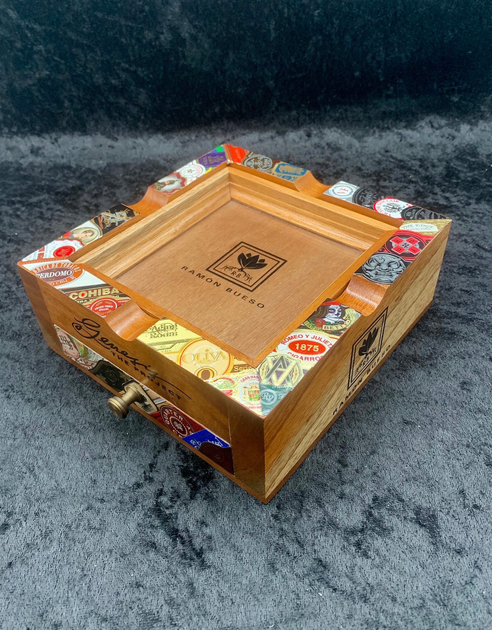 Cigar Box Ashtray with Draw and Cigar Band Art | Etsy