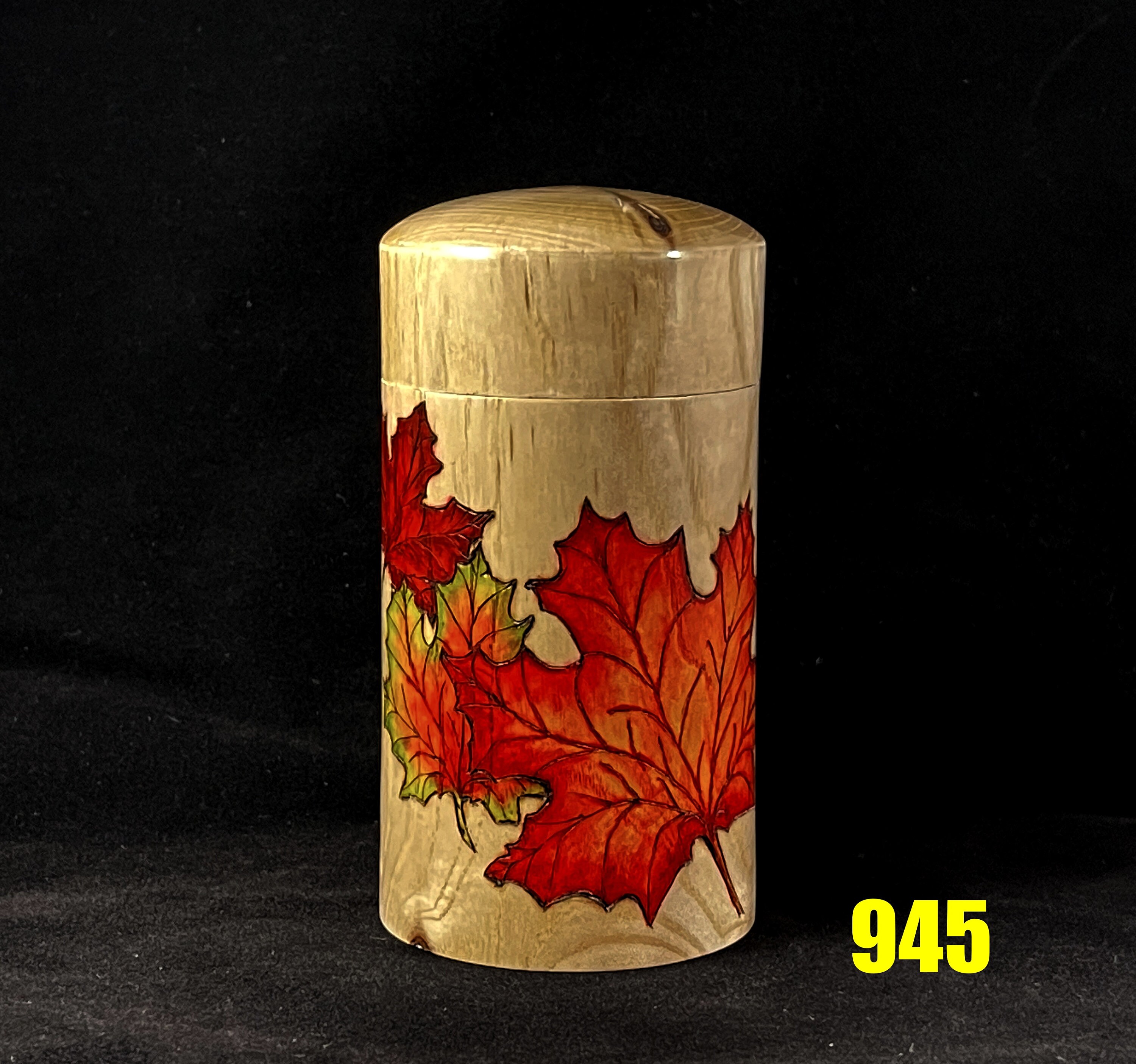 Small Lidded Boxes With Painted Autumn Leaves - Etsy
