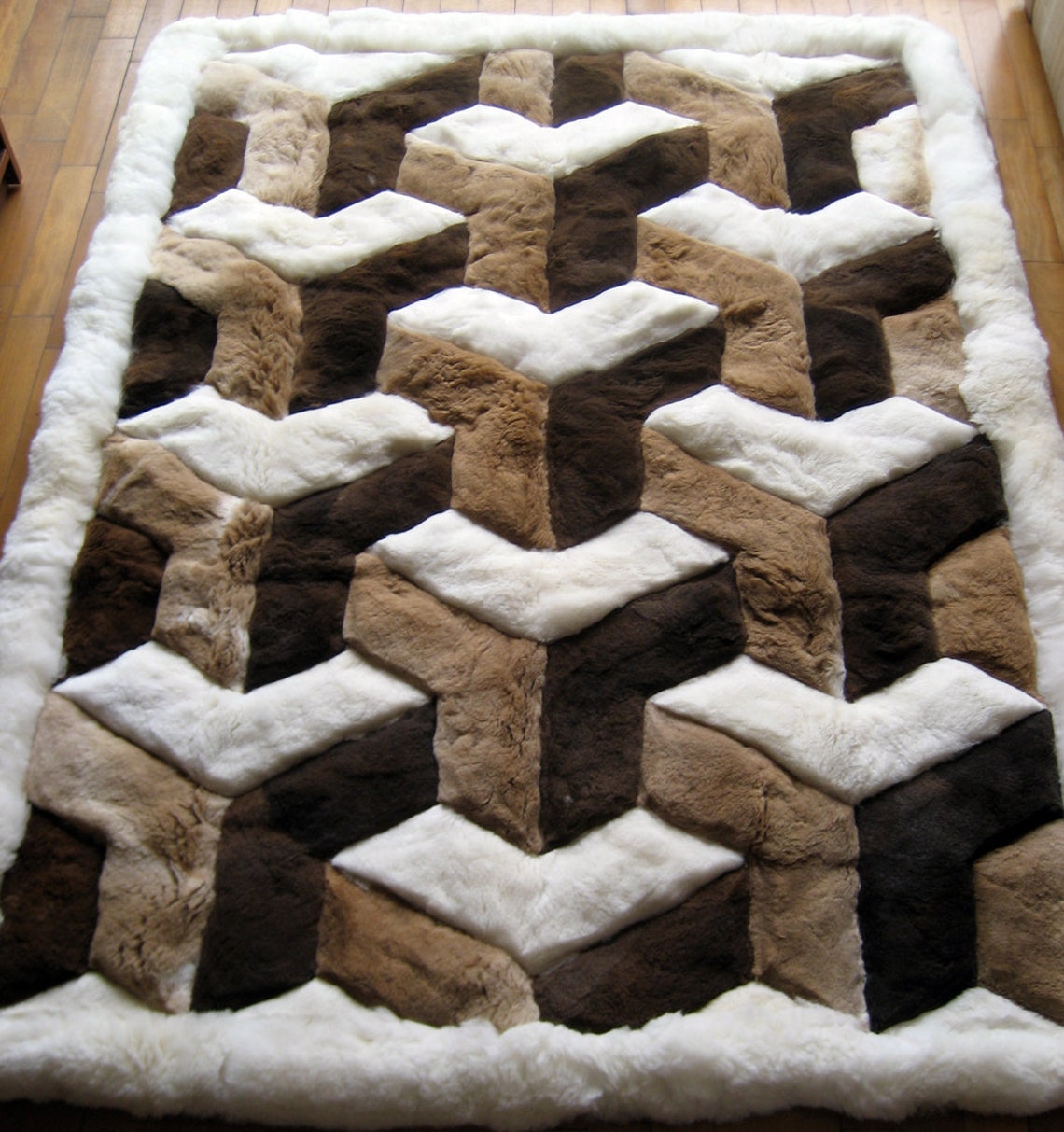 Baby Alpaca Fur Rug With Geometric Design. Handmade in Peru. - Etsy