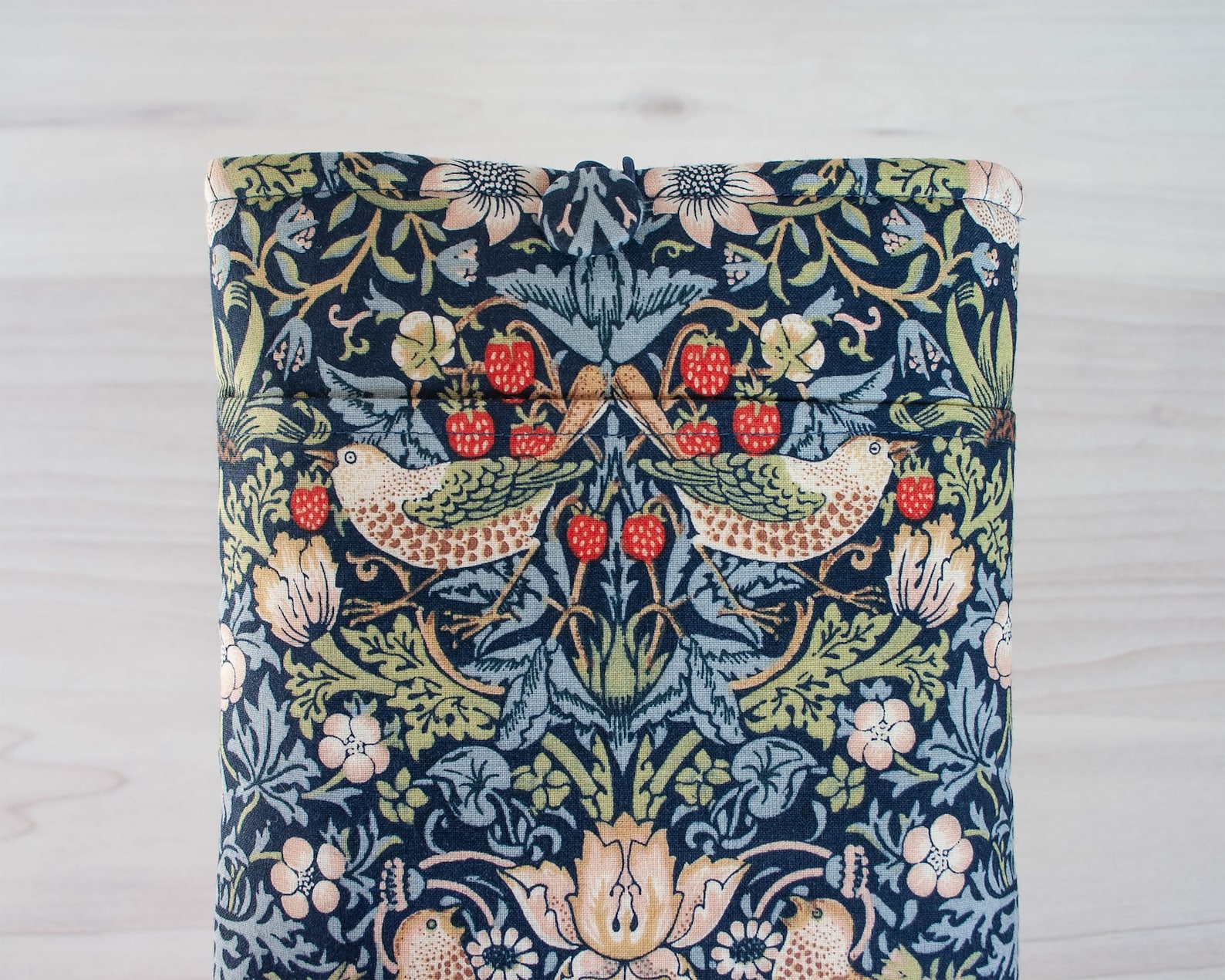 Blue Strawberry Thief Book Sleeve With Closure and Front - Etsy