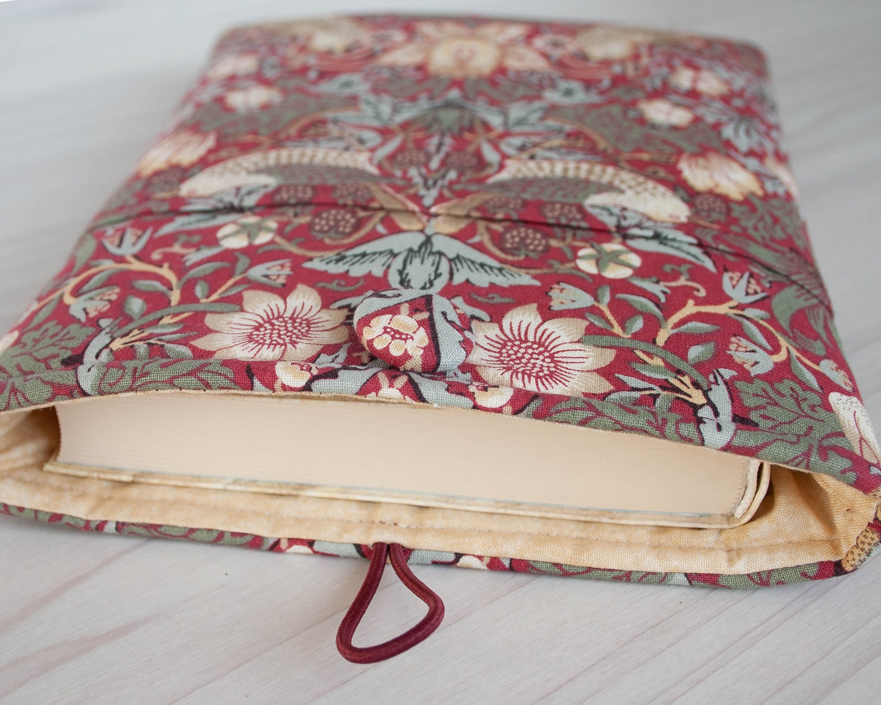 Red Strawberry Thief Book Sleeve With Closure and Front Pocket - Etsy