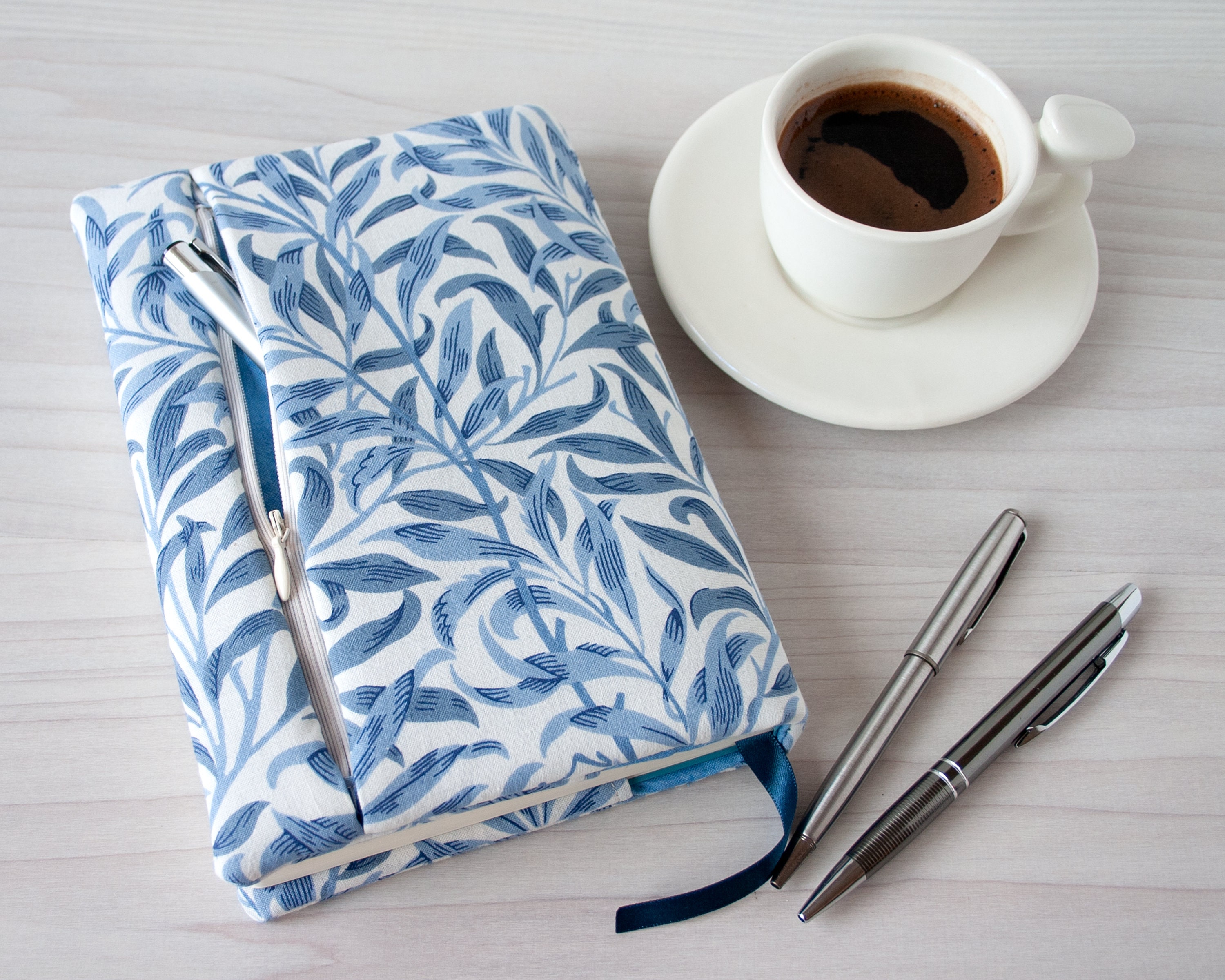 Zipper Pocket A5 Notebook Cover, Blue Willow Bough Fabric ...