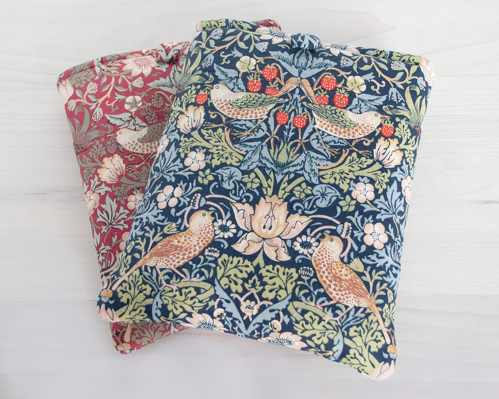 Blue Strawberry Thief Book Sleeve With Closure and Front - Etsy