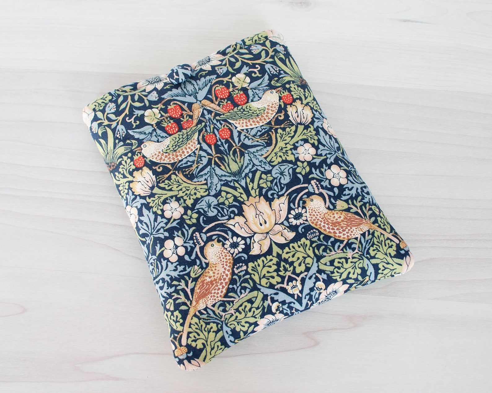 Blue Strawberry Thief Book Sleeve With Closure and Front - Etsy