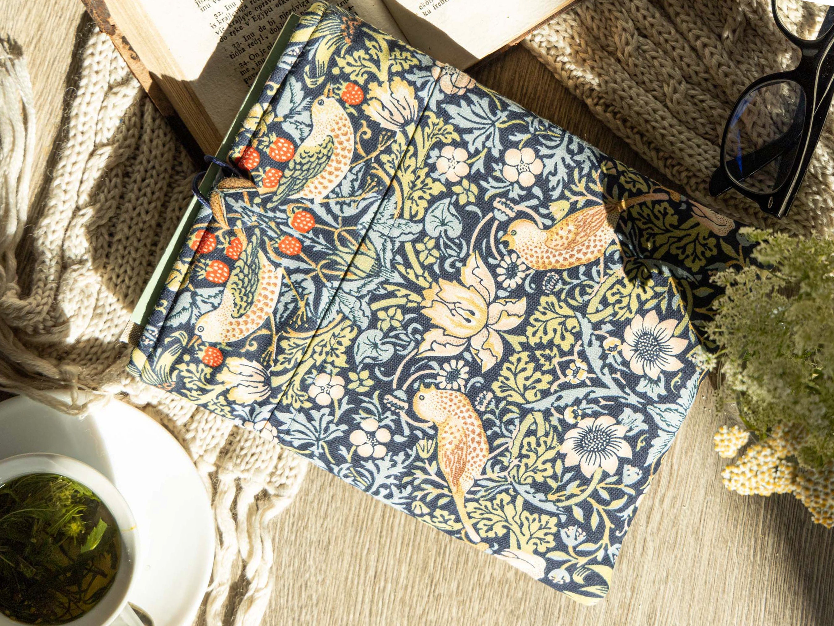 Blue Strawberry Thief Book Sleeve With Closure and Front - Etsy