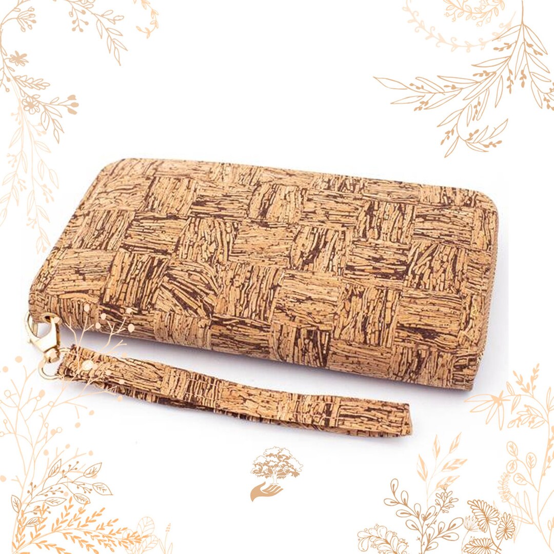 Cork Bark Wallet. Suitable for Veganism. Shop YOK CORK - Etsy