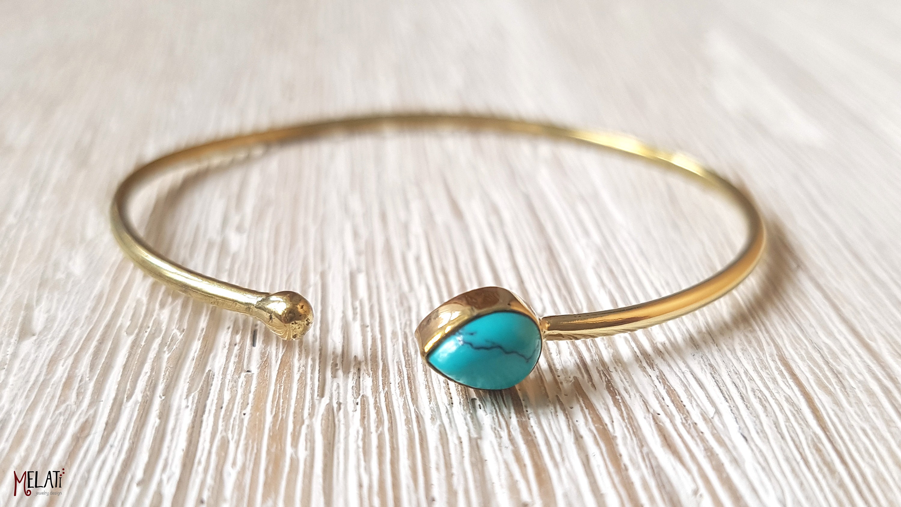 Armreif mit Stein Mondstein Armreifen Goldener Armreif | Etsy