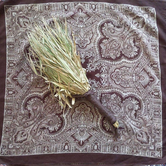 Ceremonial bundle Shamanic leaf rattle Rakoska Chapaka - Etsy 日本