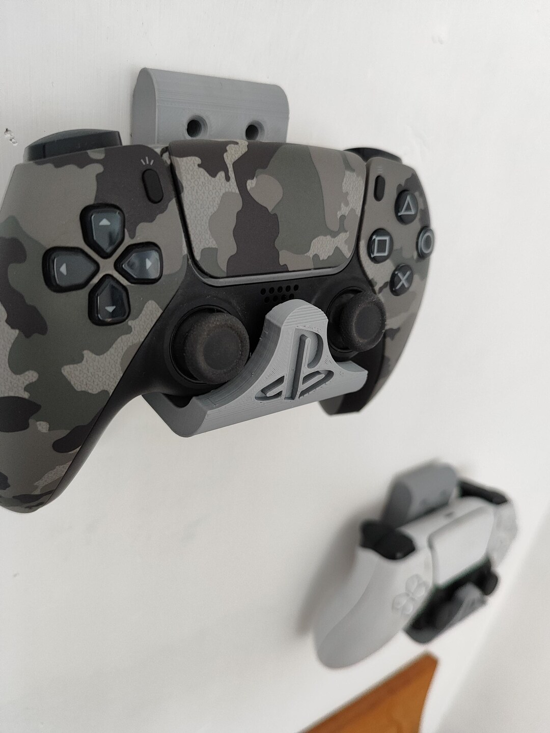 Controller Wall Mount Compatible With PS5 - Etsy