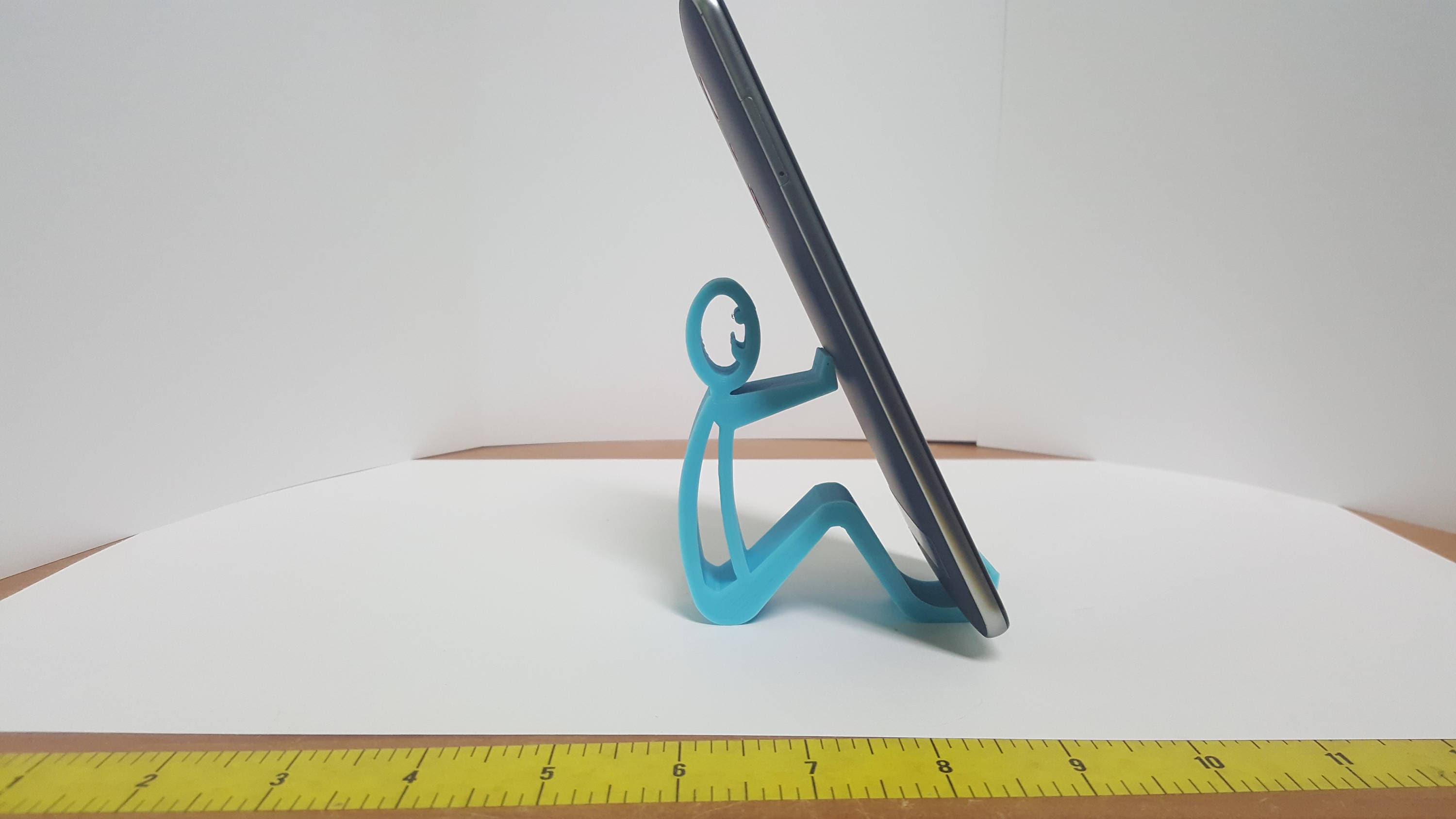 Smiling Person Phone Stand 2 / 3D Printed - Etsy