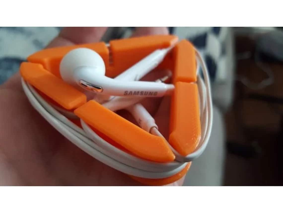 Ear Phone Organizer / Cable Wrap / Holder / Earbuds / Wire / | Etsy