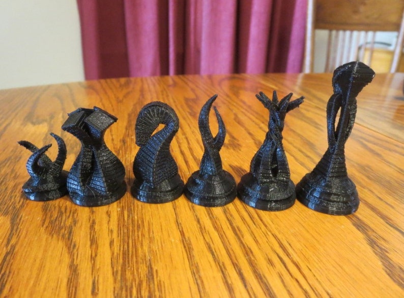 Alien Life Chess Pieces Set - Etsy