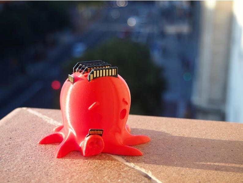 Octopus SD Card Holder Happy Cute Friendly Octopus / 3D Printed - Etsy