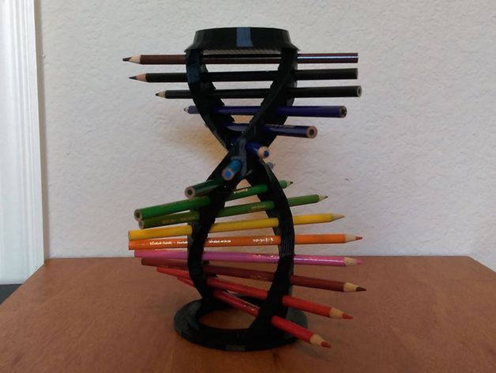 3D Printed DNA Helix Pencil Holder: Desk Organizer - Etsy