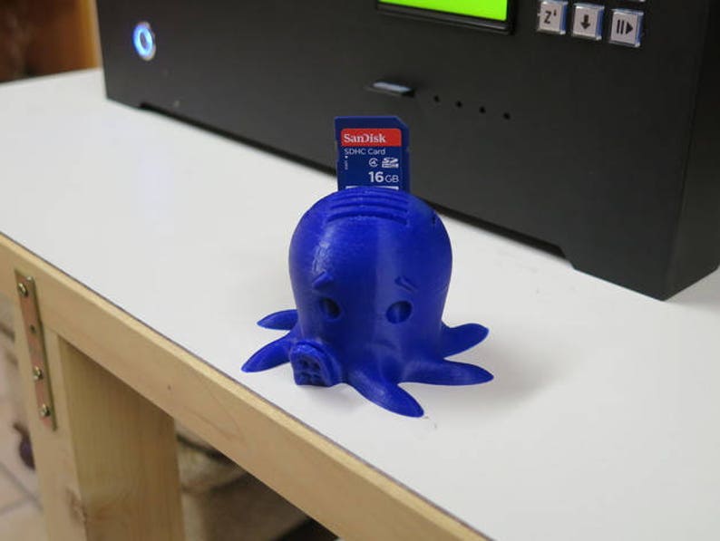Octopus SD Card Holder Happy Cute Friendly Octopus / 3D Printed - Etsy