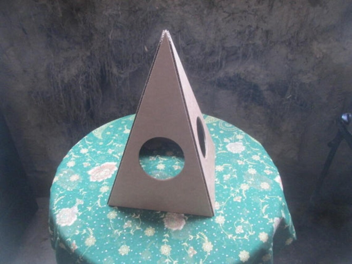 Cardboard Pyramid: the Open Nubian Fold-up Cardboard Pyramid - Etsy