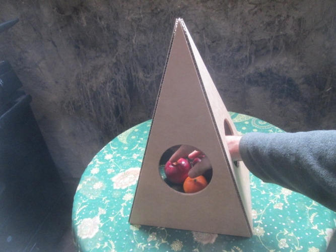 Cardboard Pyramid: the Open Nubian Fold-up Cardboard Pyramid - Etsy Sweden