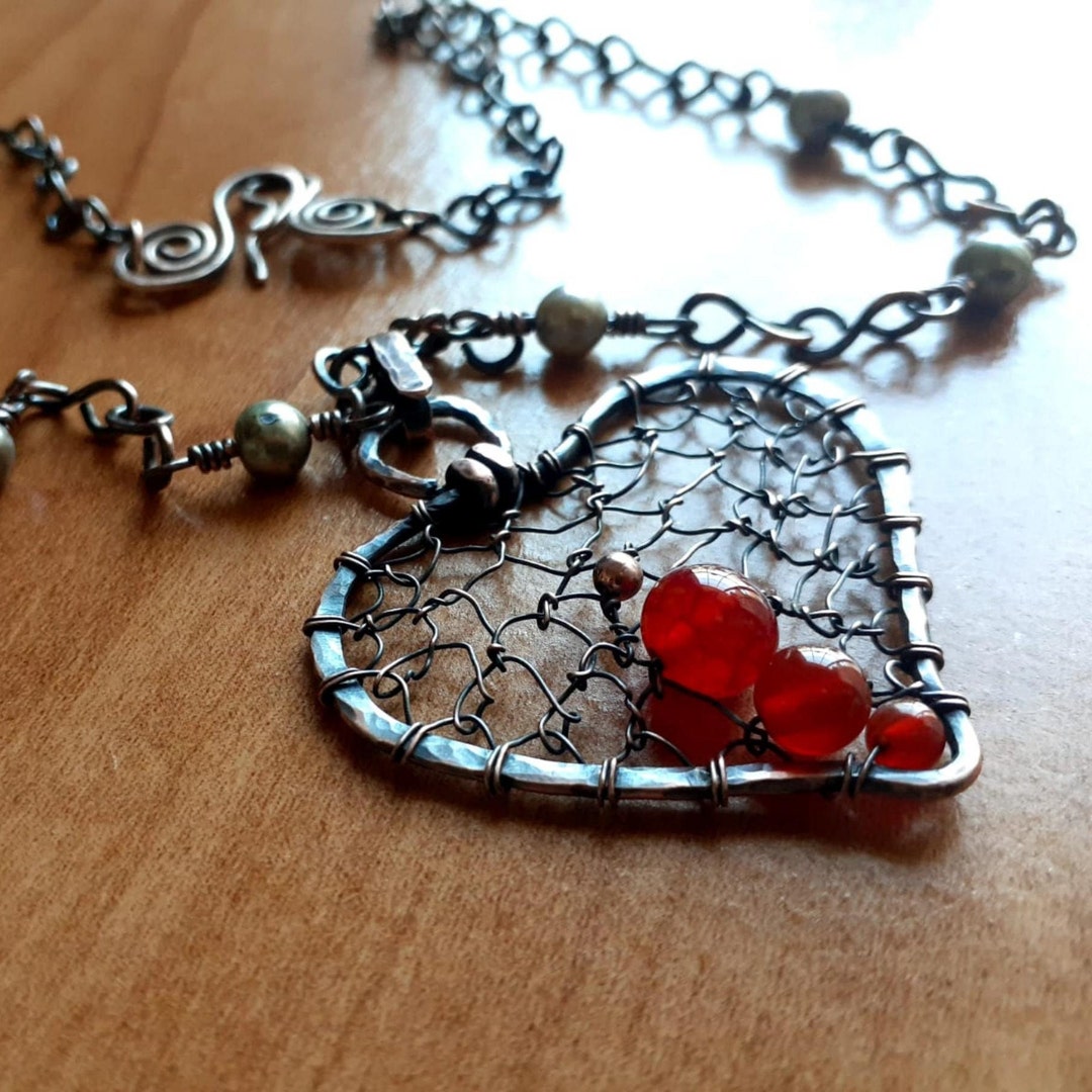 Kiss of Aphrodite Aphrodisiac BLEEDING HEART UNCONDITIONAL Love Sex and ...