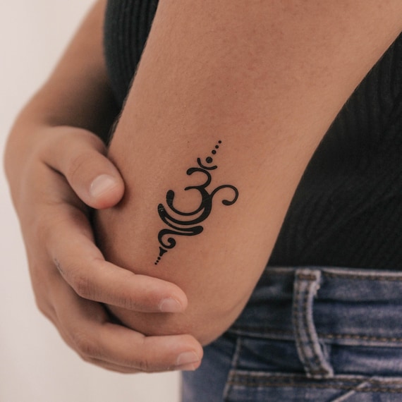 Atmen Symbol Tattoo